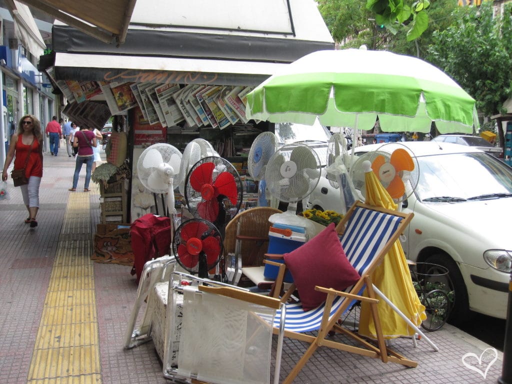 The Iconic Periptero — I Am Greece | I Am Greece